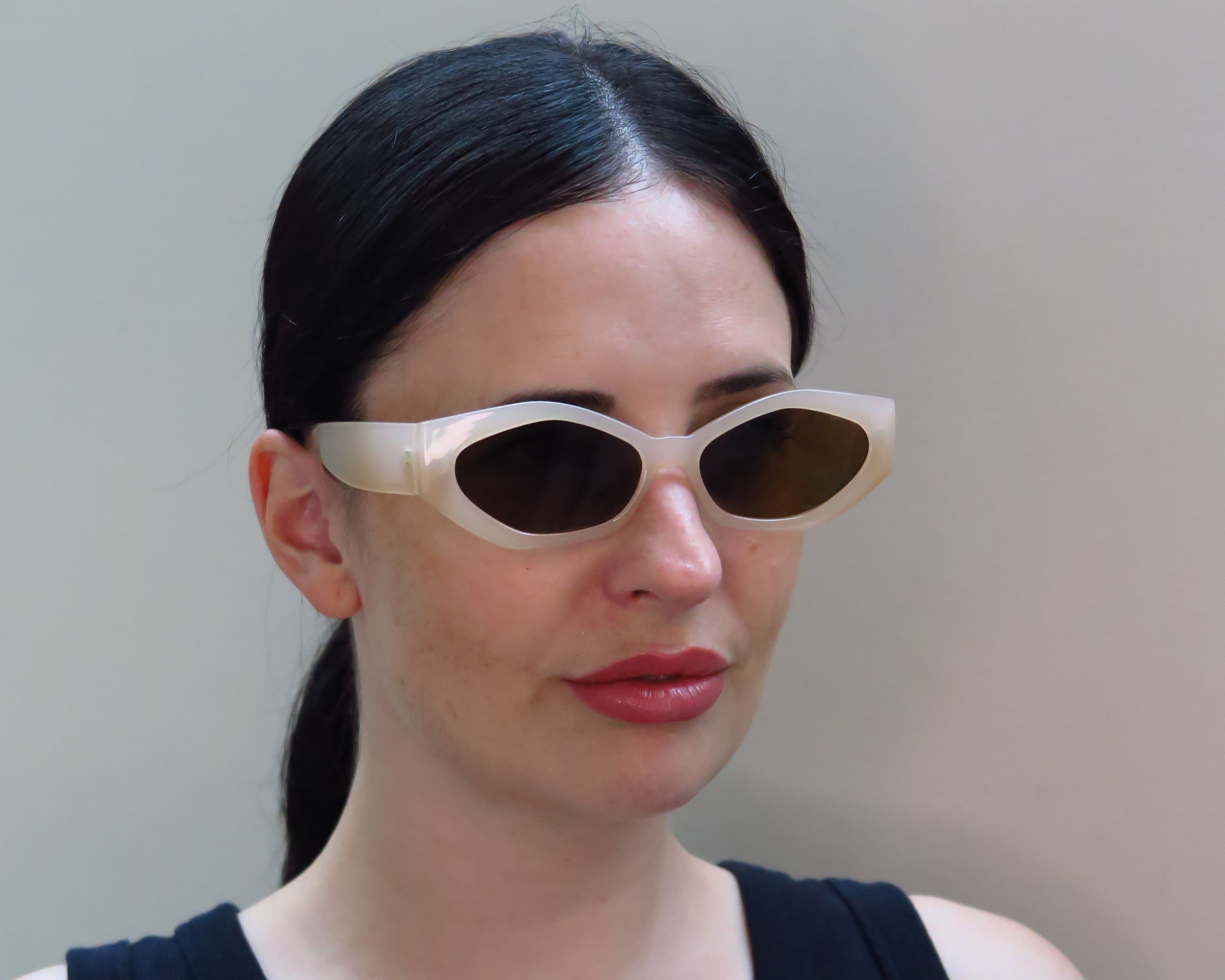 Sample 27 – Reality Eyewear